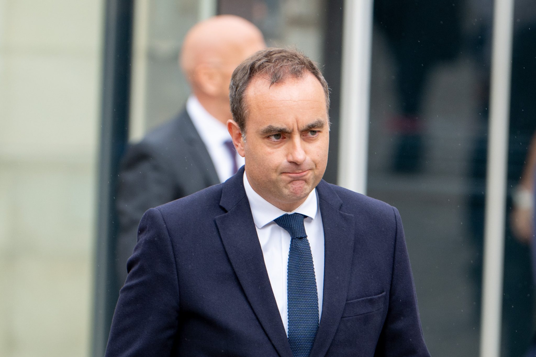 Sondage - La nomination de Sébastien Lecornu était souhaitée par -12% ...